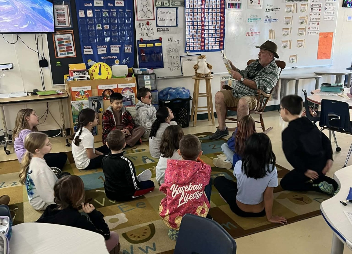 BPS kids give editor birthday greeting – BIDDEFORD GAZETTE